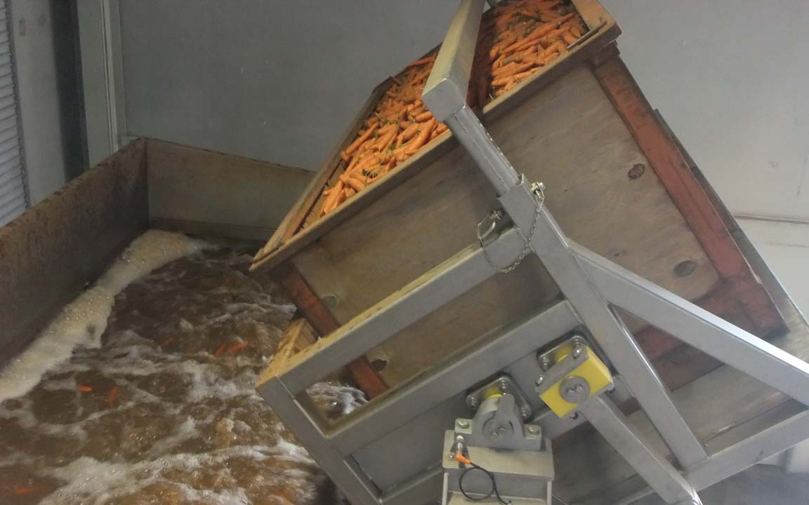 Hydraulic Bin Tipper | Automated Bin Unloading | Wyma Solutions